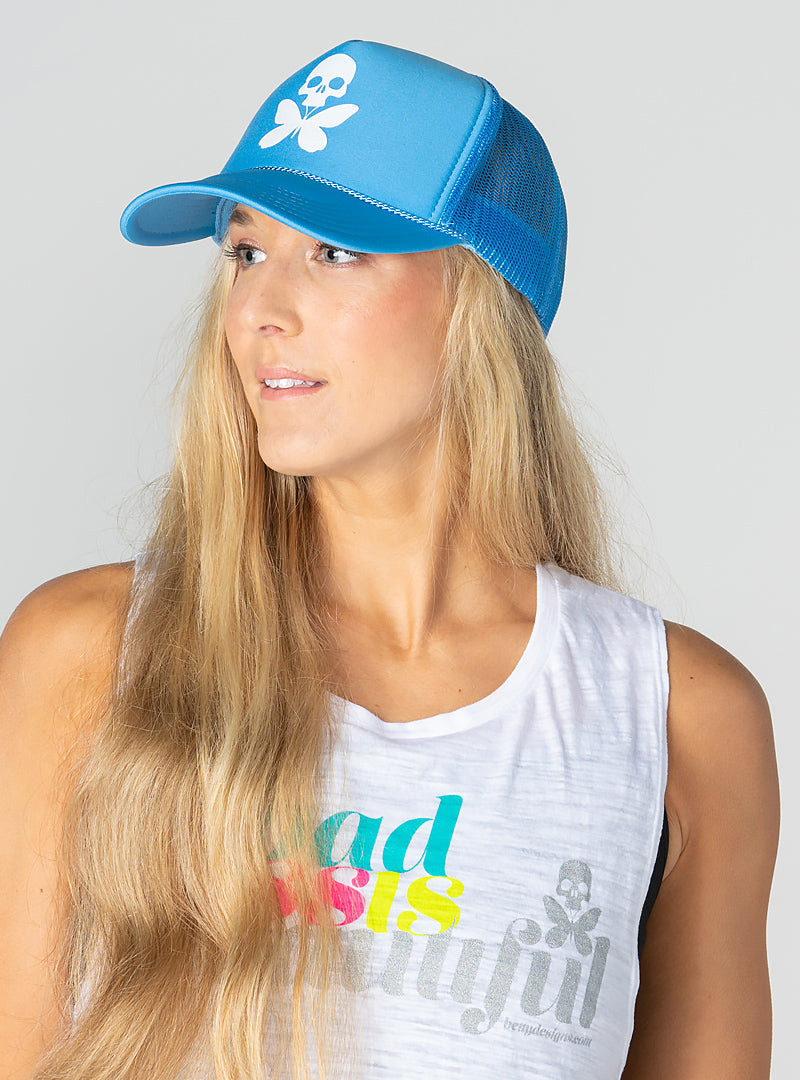 betty designs Retro Foam Trucker Colombia Blue Edition – Betty Designs